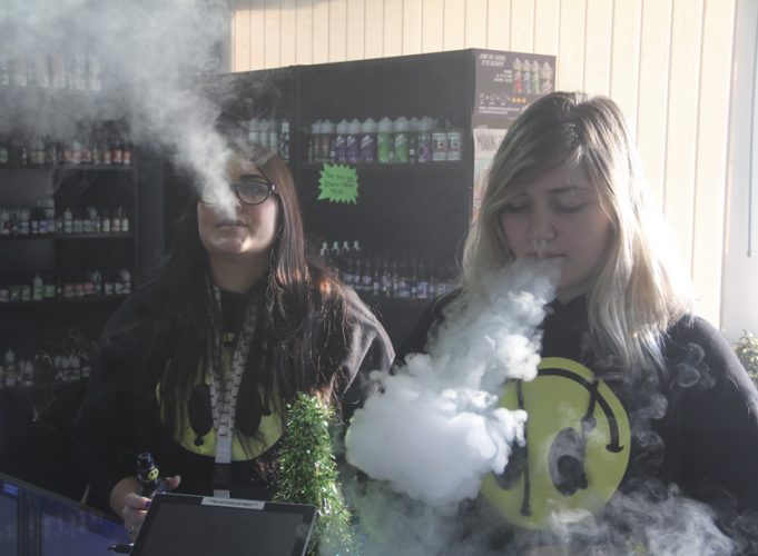 Vaping lights up controversy | News, Sports, Jobs - Tribune Chronicle